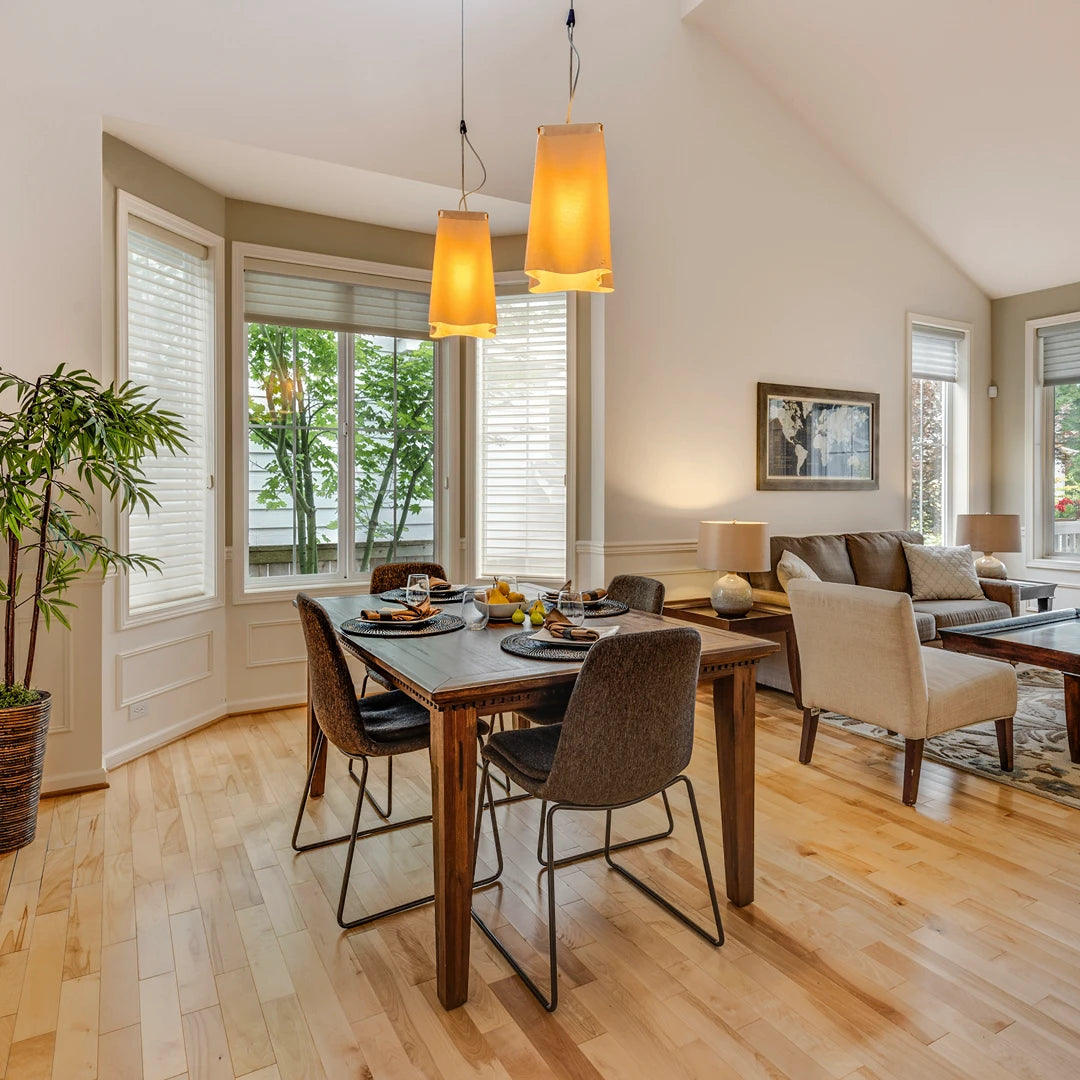 Comedor Moderno con Mesas y Sillas | Muebles América